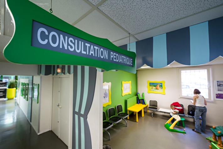 Consultation pédiatrique - clinique de l'Essonne